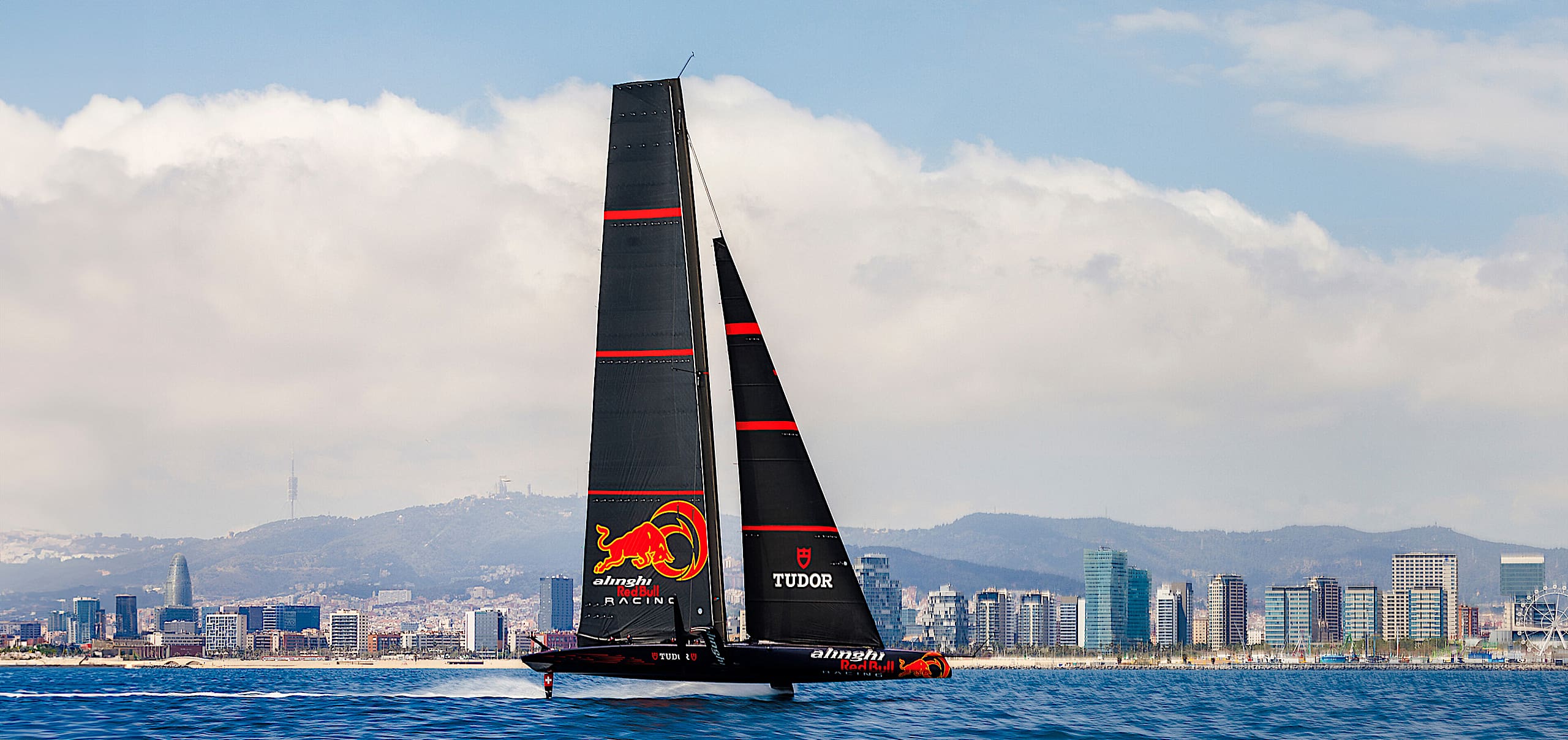 Alinghi Red Bull Racing Merchandise Shop | redbullshop.com