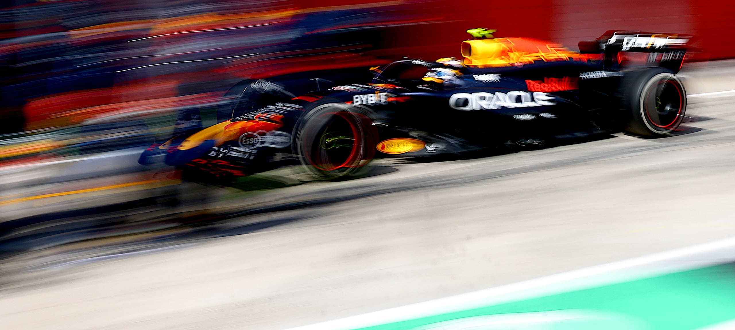 Red Bull Racing Merchandise Shop | redbullshop.com