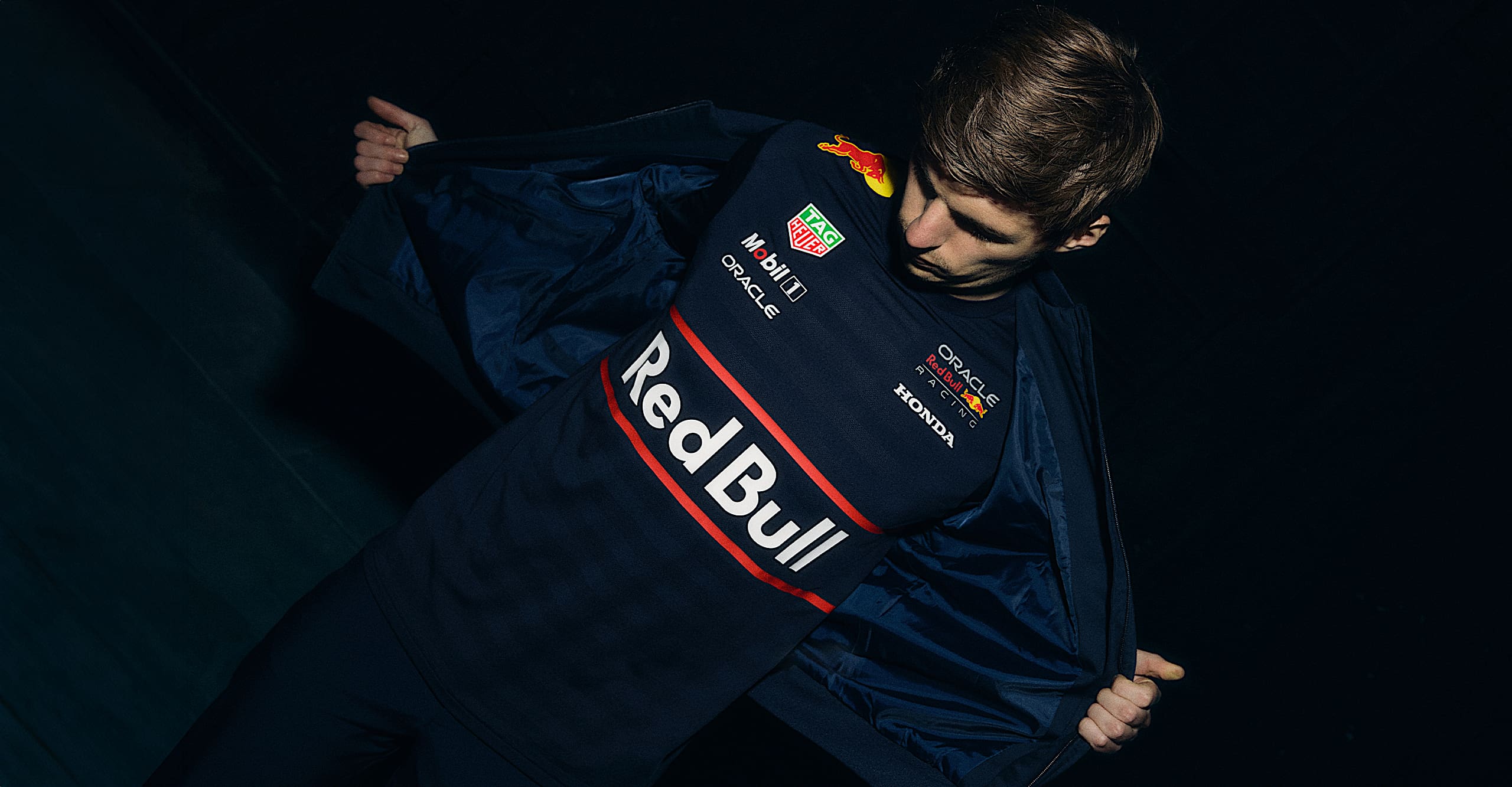 Red Bull Racing Merchandise Shop | redbullshop.com